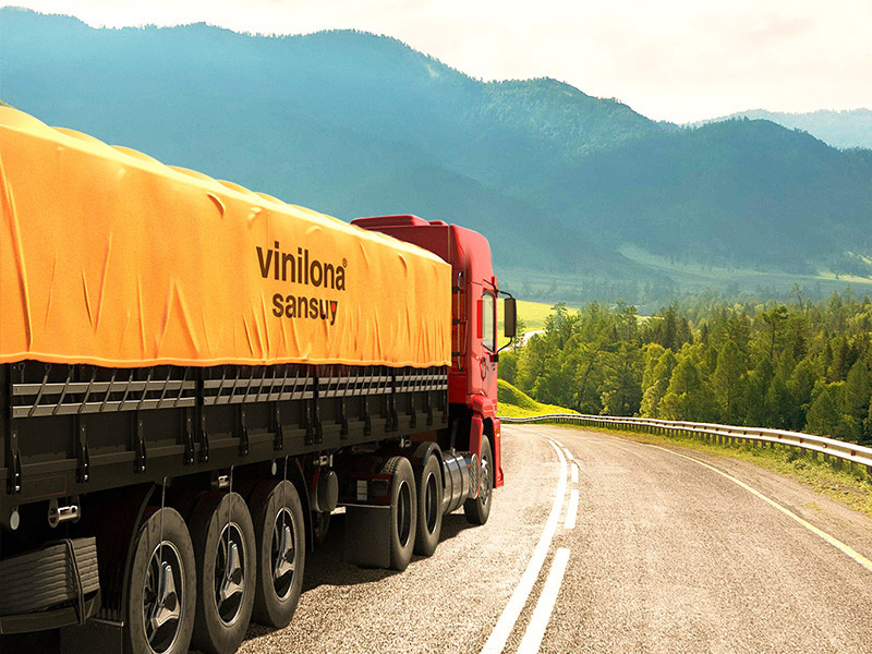 Vinilona: lona de caminhão e sistema para enlonamento de caminhão
